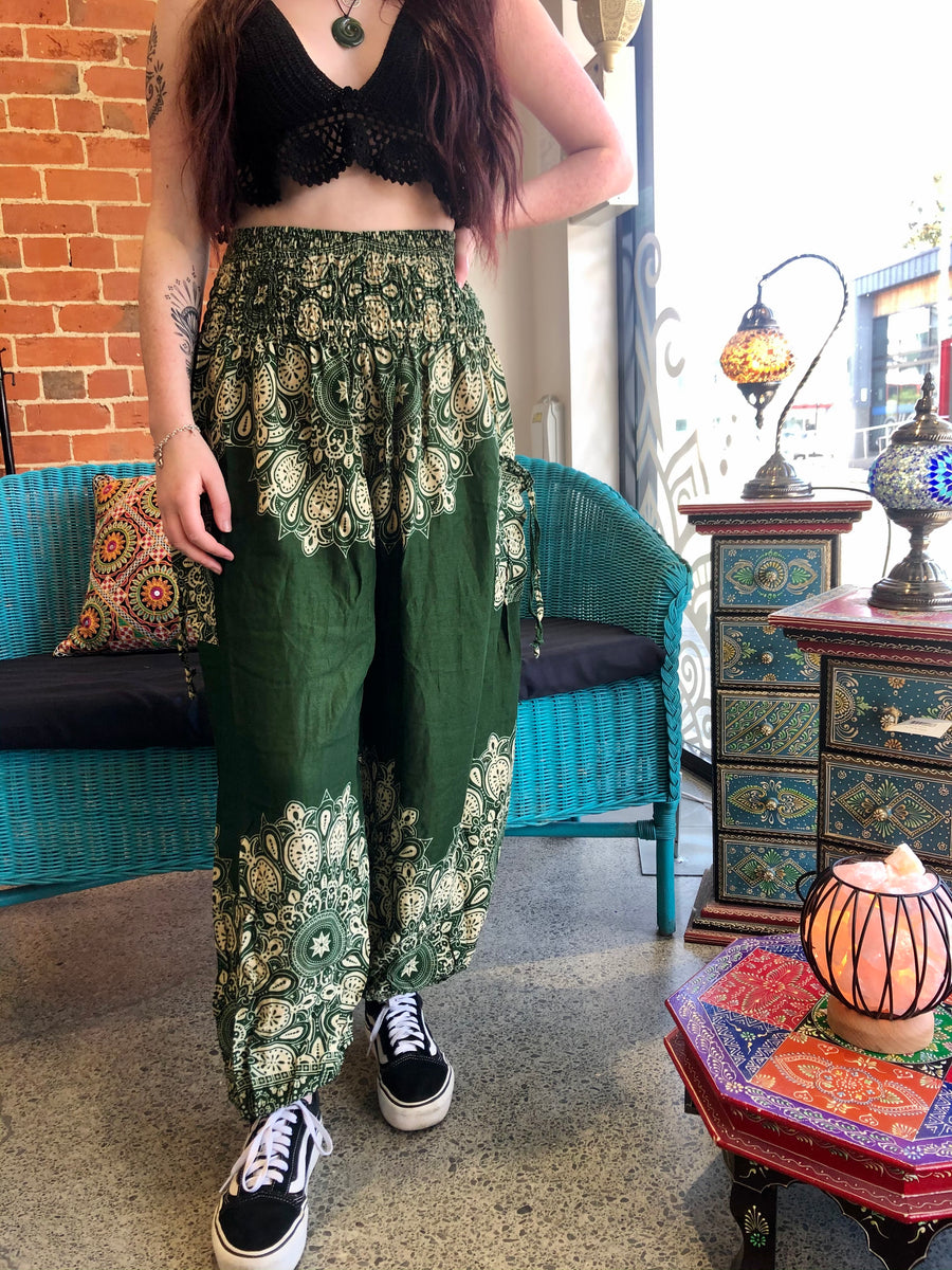 Alibaba Pants - Green Flower – Hipsta NZ